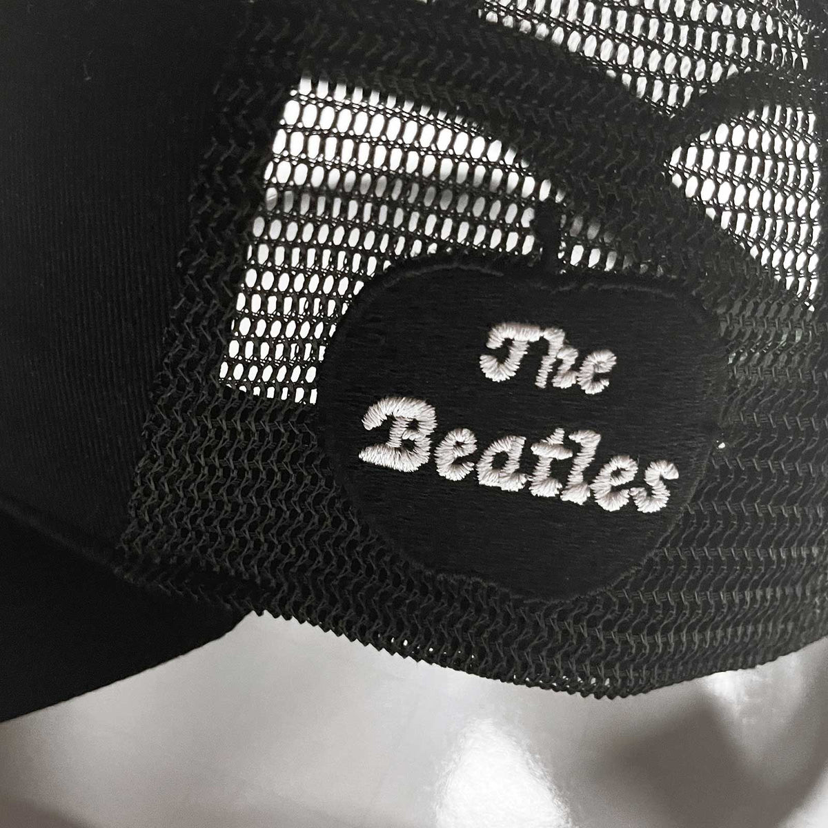 The Beatles Unisex Mesh Back Cap: Drop T Logo & Apple | Ro Rox